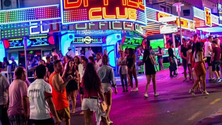 Magaluf Nightlife: Up To Standard? - Travelogues Blog